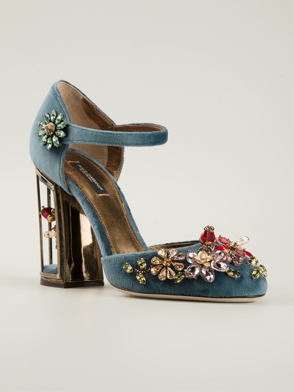 Sunday shoes